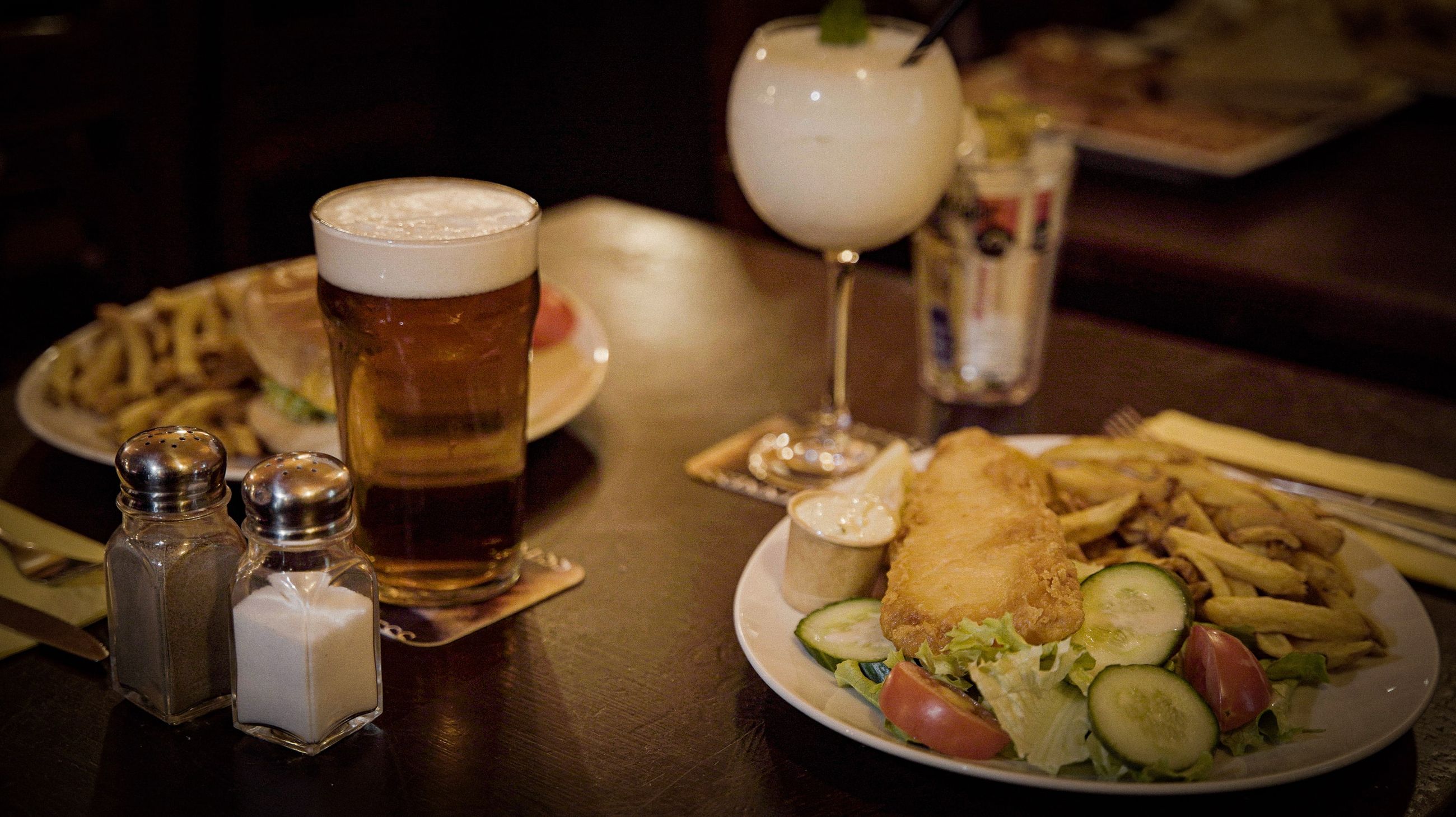 Corcoran's Irish Pubs Clichy - Ireland in the Heart of Paris