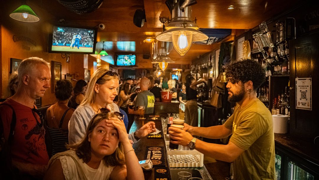 Corcoran's Irish Pubs Clichy - Ireland in the Heart of Paris